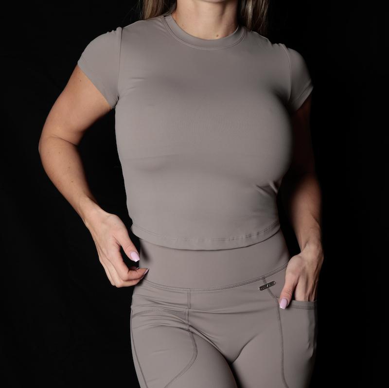 T-shirts – Unveil Activewear